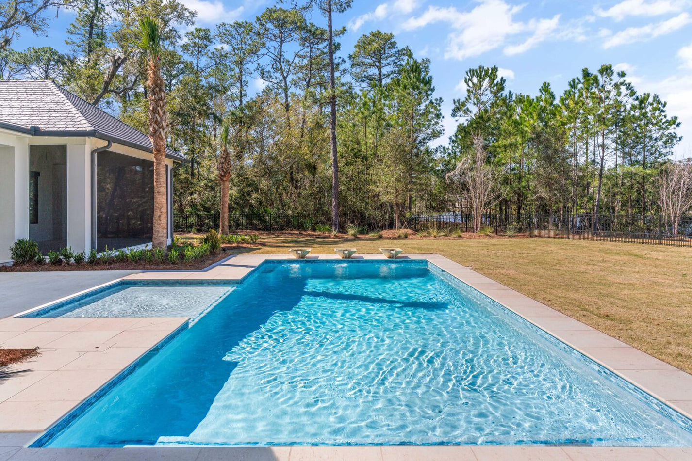 DIAMOND BRITE™ Super Blue – National Pool Supply Distributors