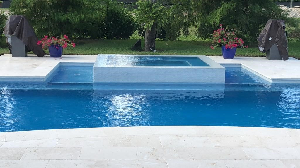 LSSW2323 – National Pool Supply Distributors